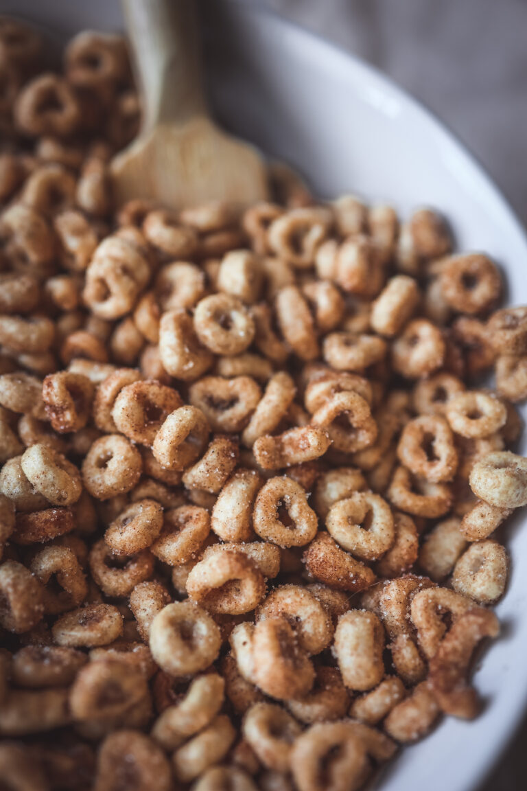 Cinnamon Buttered Cheerios Snack Mix - Lolo Home Kitchen