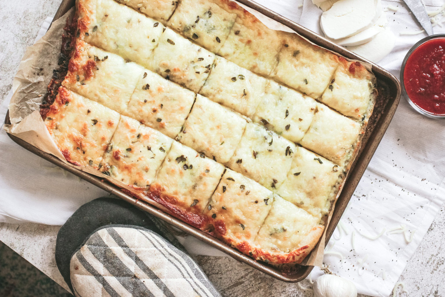 Cheesy Garlic Bread - Lolo Home Kitchen