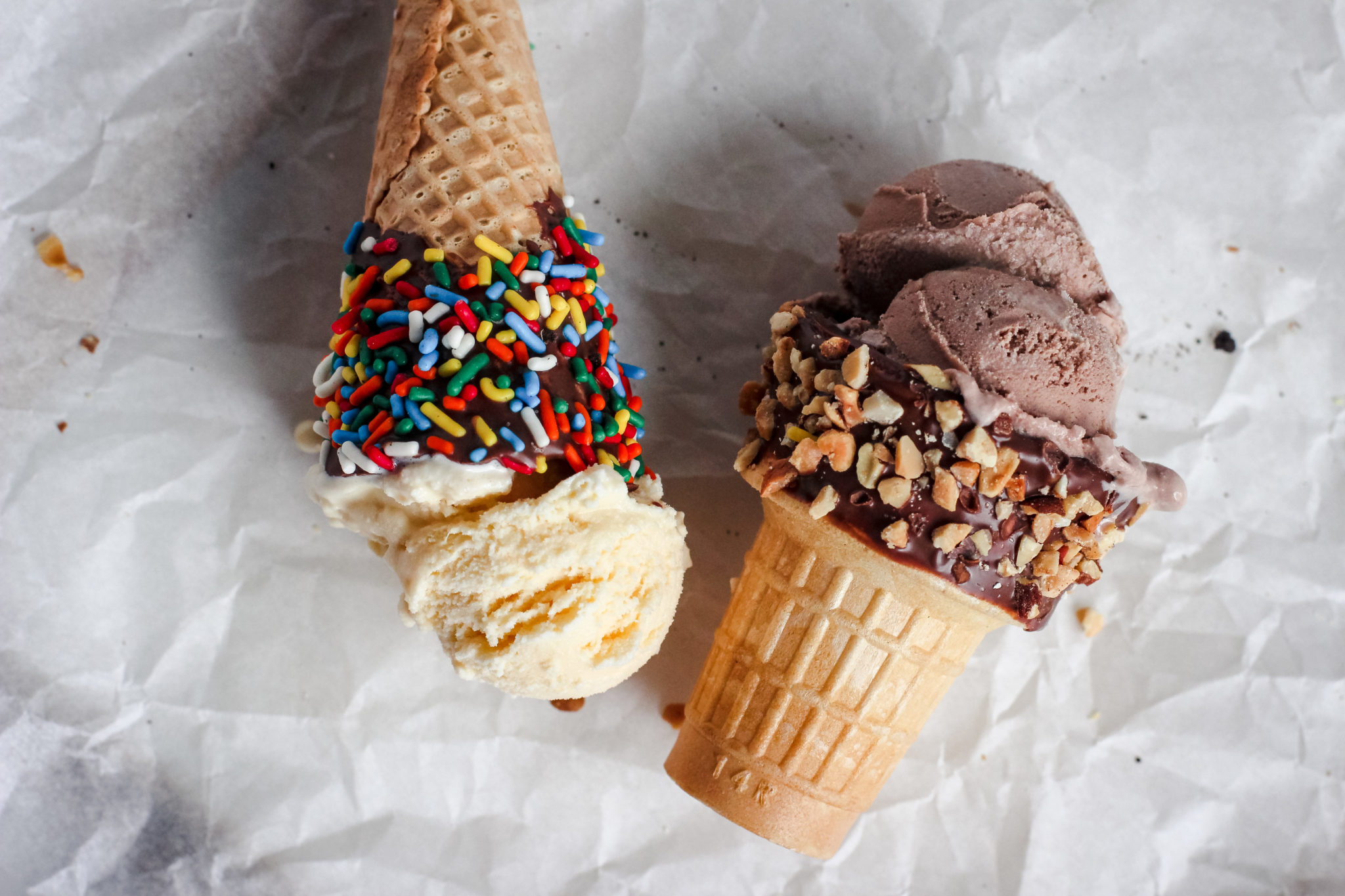 Chocolate Dipped Ice Cream Cones - Lolo Home Kitchen