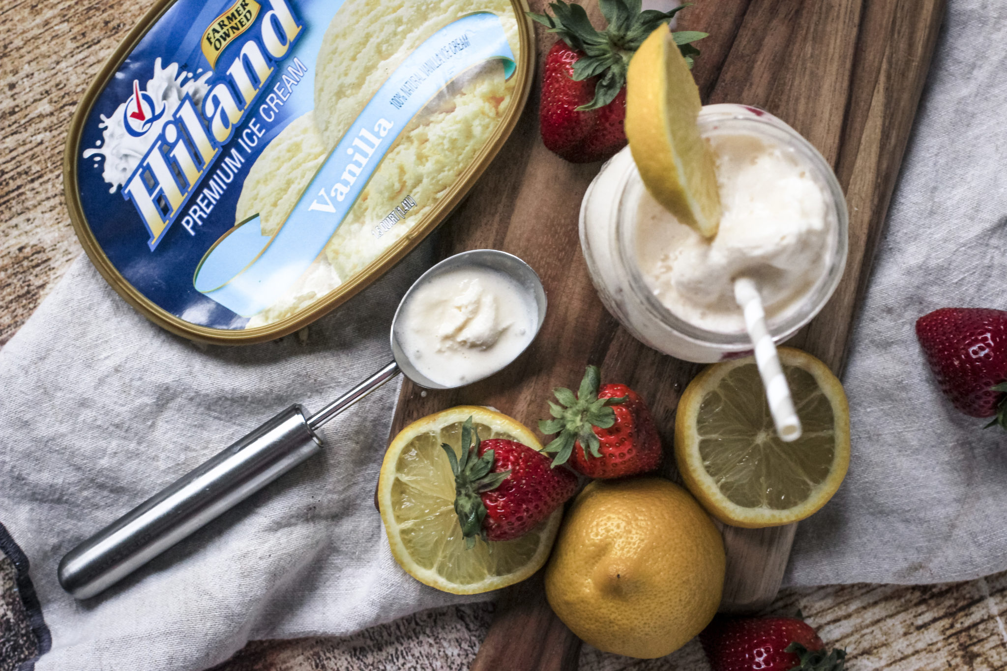 Strawberry Lemonade Ice Cream Float - Lolo Home Kitchen