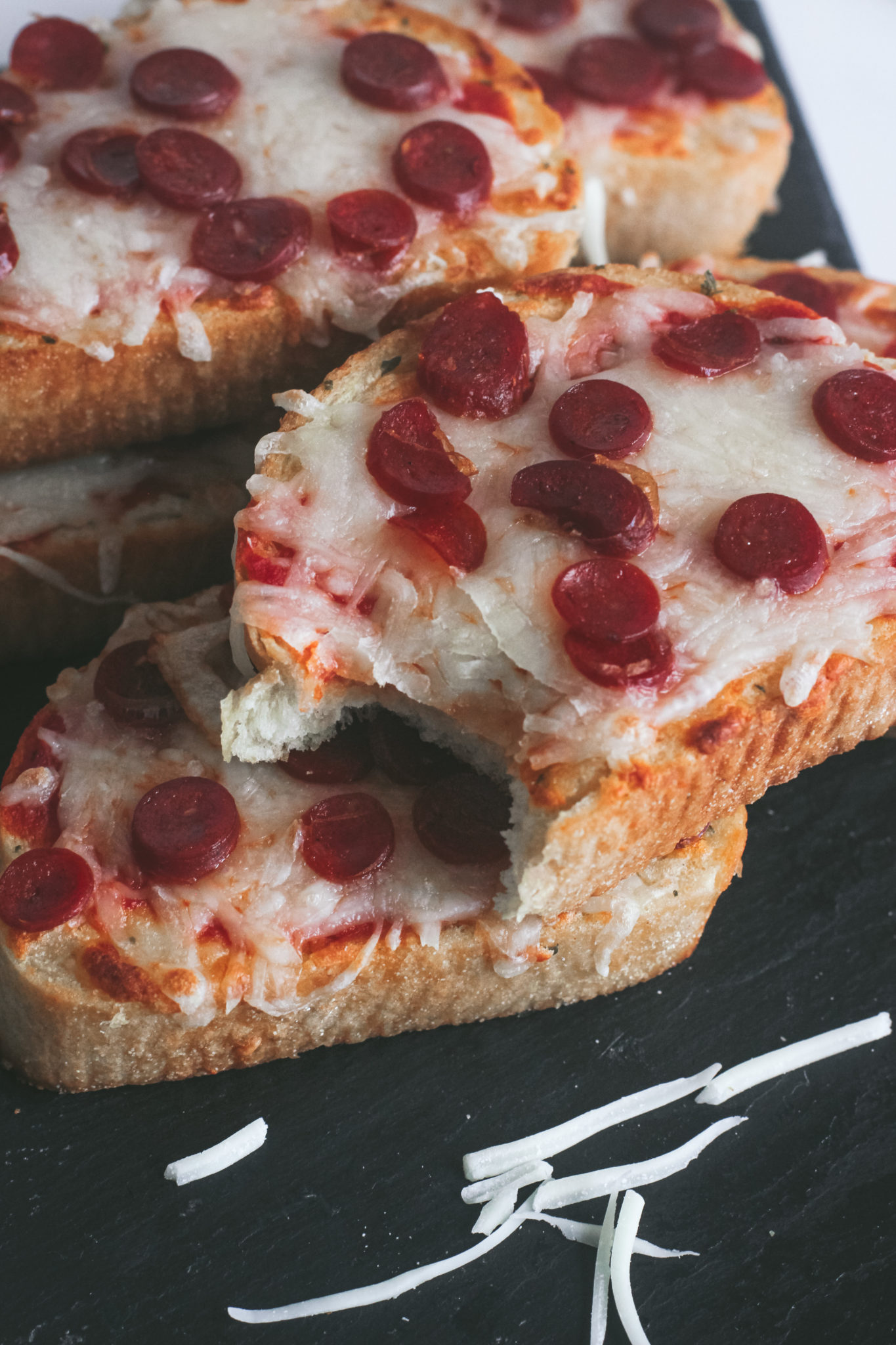 Pizza Toast - Lolo Home Kitchen
