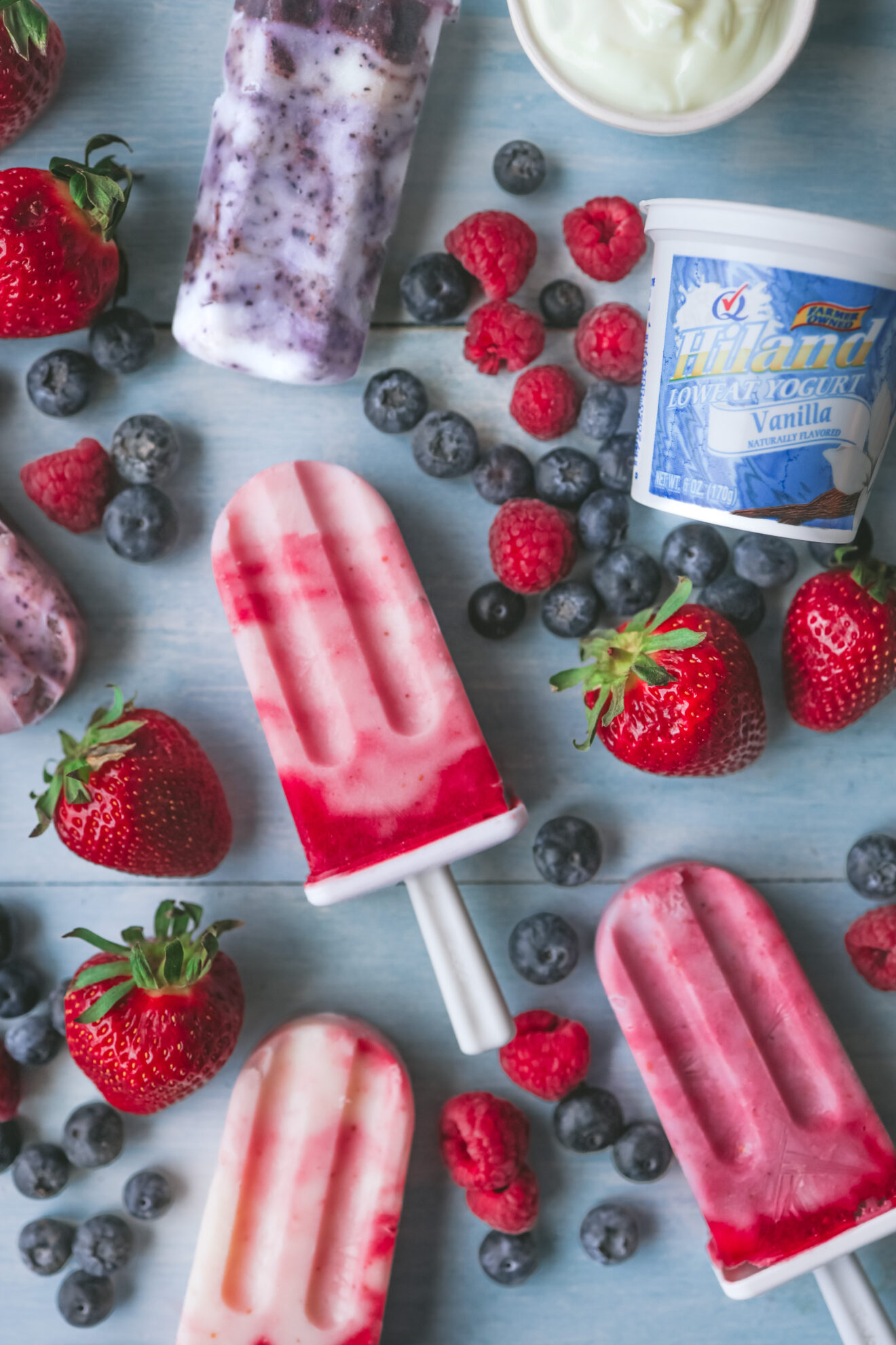 Yogurt and Fruit Swirl Popsicles - Lolo Home Kitchen